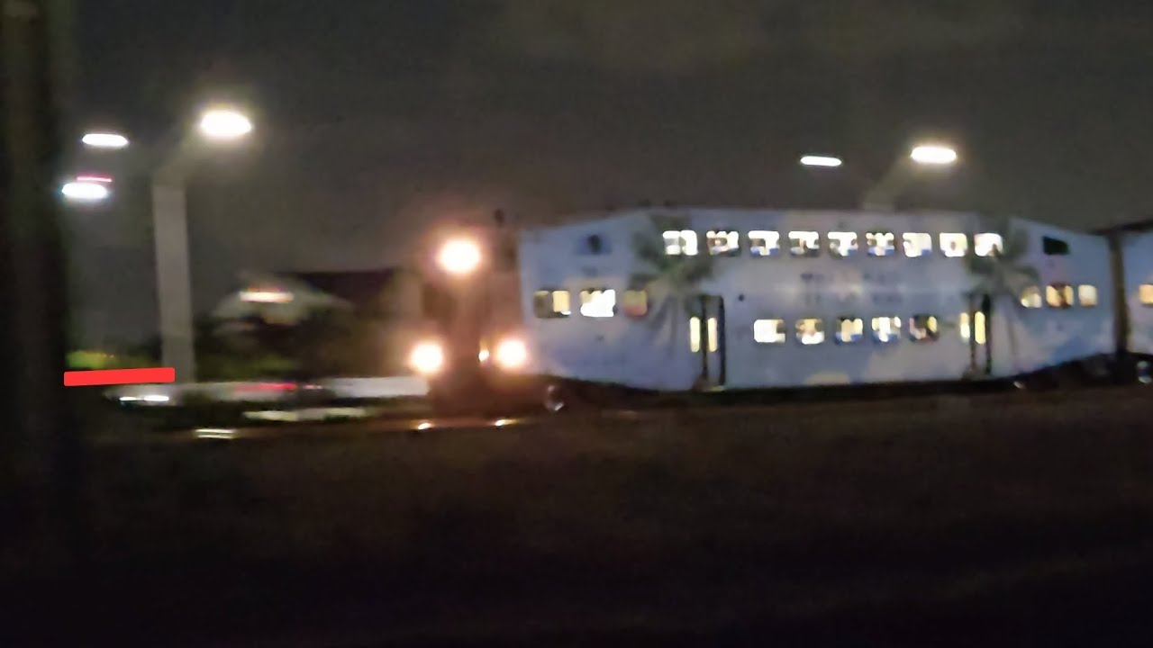 Tri-Rail P640 NB 3-4-24 @703PM #railfanning #tri-rail #gp49 #floridaeastcoastrailfanner - YouTube