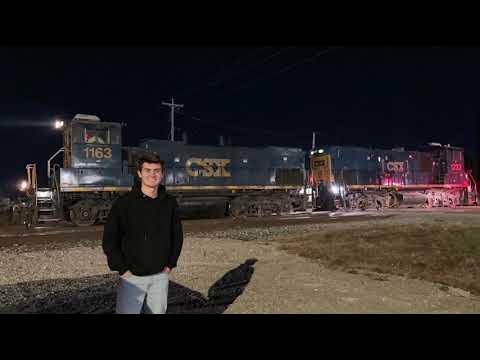 11/20/22 Railfaning CSX MP15T #1223 and MP15AC #1163 - YouTube