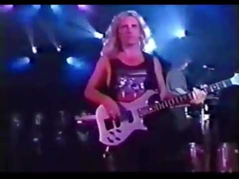 Ian Crichton (SAGA) Framed Guitar Solo 1997 - YouTube