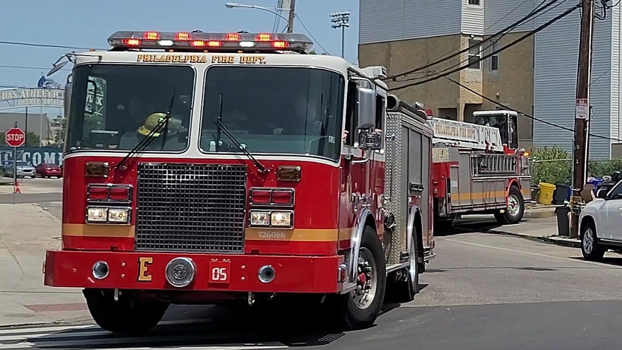 Philadelphia Fire Department Engine 5 & Ladder 6 Responding **Spares ...