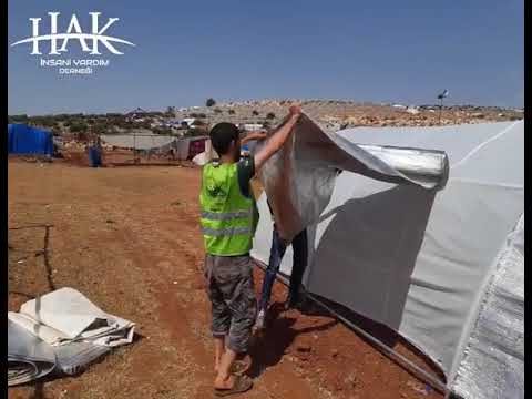 Su Tankerinde Yaşayan Aileye Çadır ve Eşya Yardımı