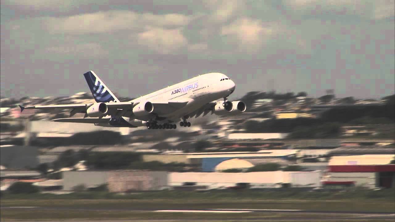 A380 flight operations on its 2012 Latin American tour - YouTube