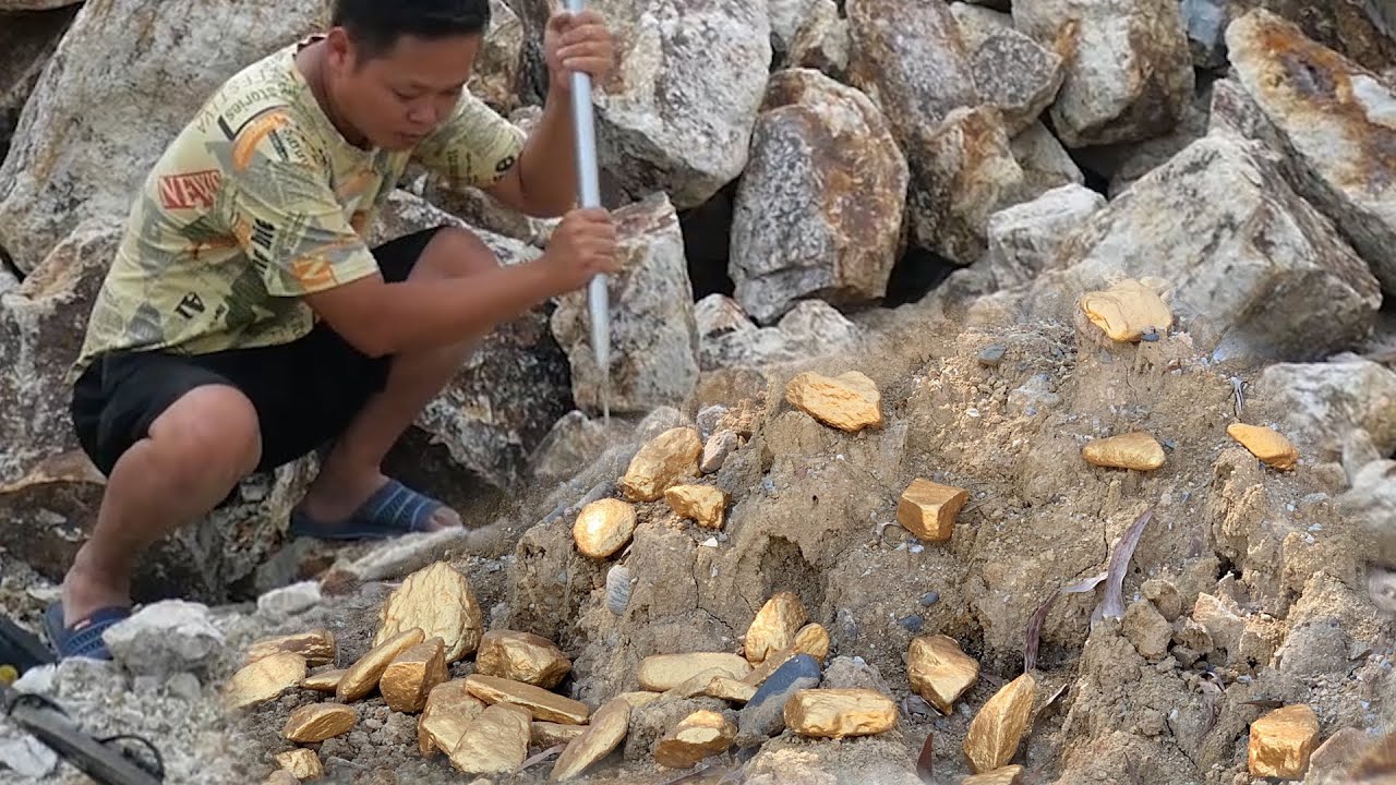 Digging out millions of gold with mining tools in the New York mine, I ...