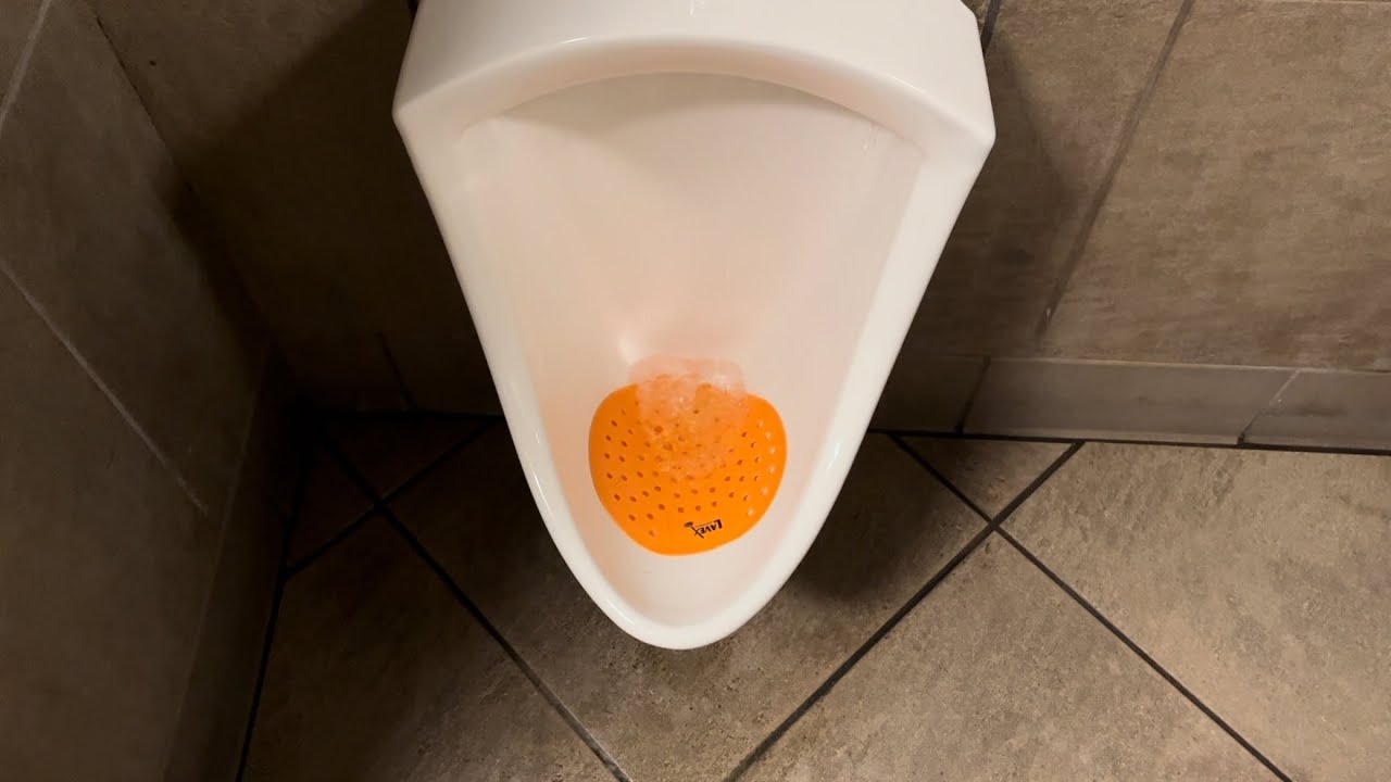3/2/2024: Men’s Restroom @ Applebee’s Grill & Bar Grand Avenue - Chino ...