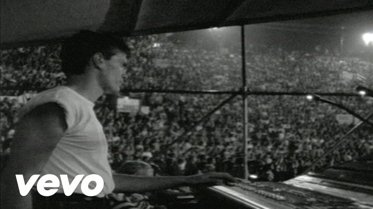 Simple Minds - Theme for Great Cities '90 Remix (Live) - YouTube