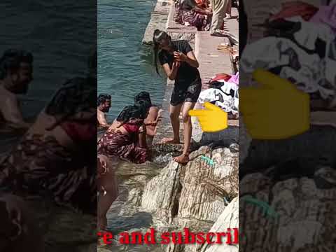 Nude bath in public place bhedghat #youtubeshorts #new #viral #trending #pubgmobile
