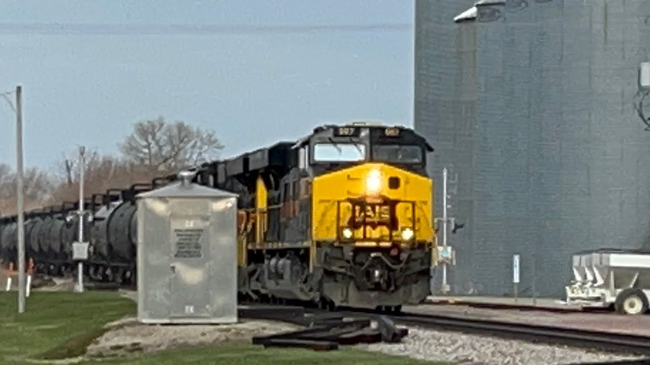 IAIS 507 leading a tanker train - YouTube