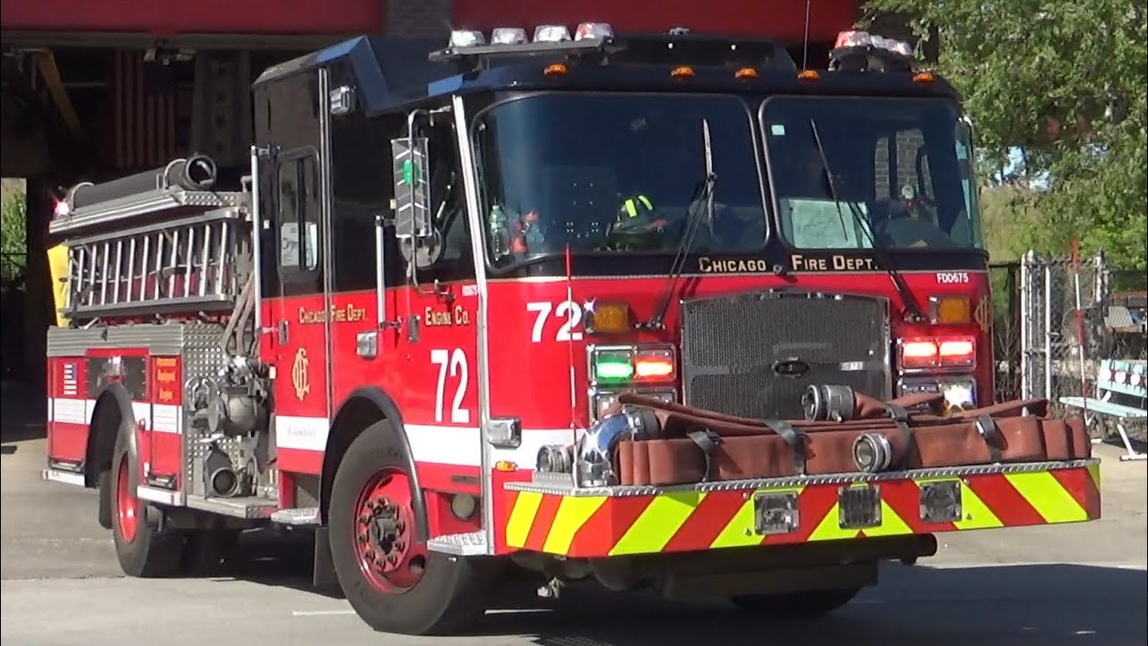 Chicago Fire Department Engine 72 Responding - YouTube