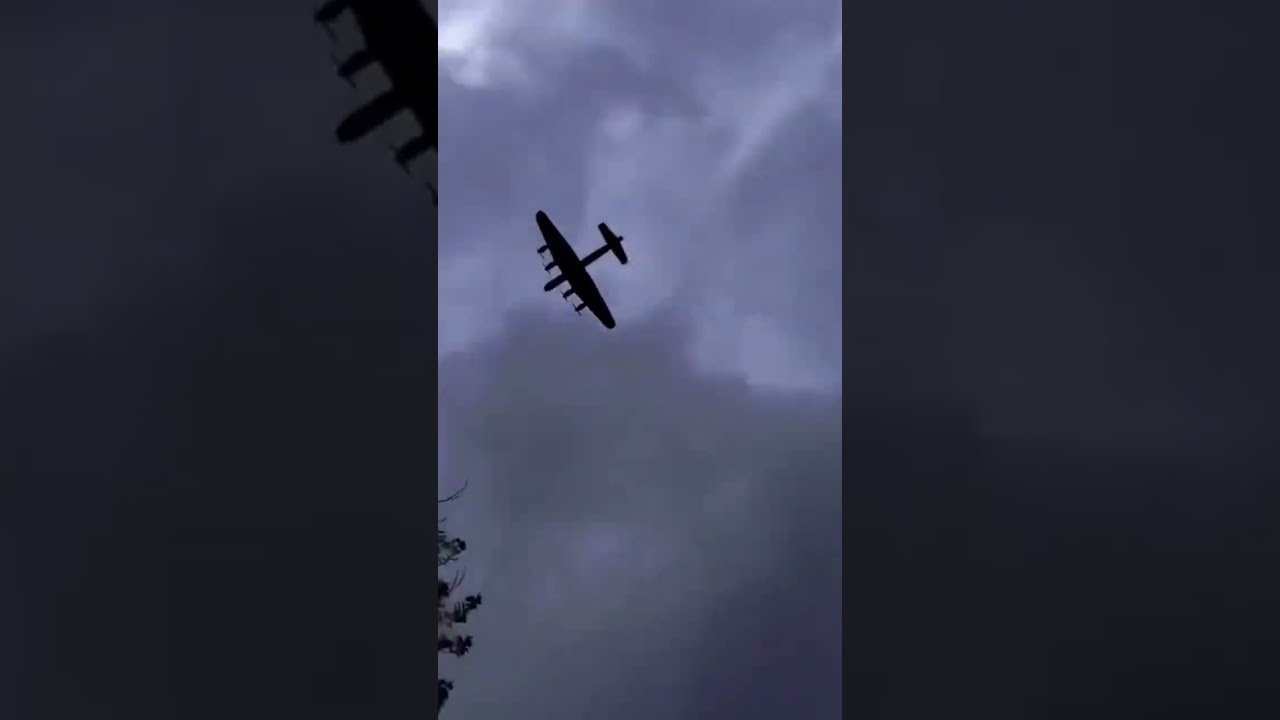 Avro Lancaster Heavy Bomber - Flight Path Bletchely England - YouTube