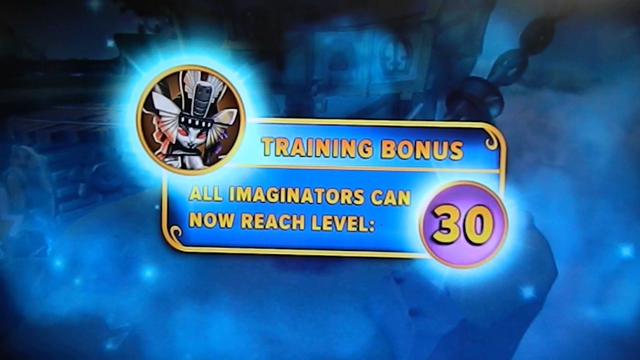 Skylanders Imaginators: Comparing Golden Queen and Dark Golden Queen's ...
