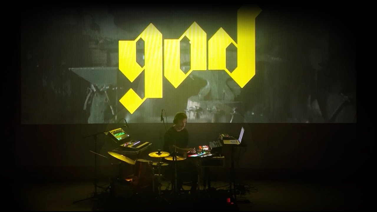Ed is Dead - Live at Etopia (with Spectral VJ.) - YouTube