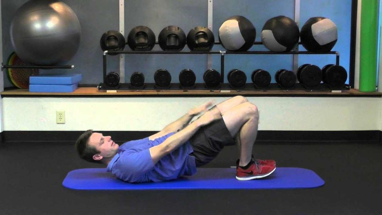 Bridge exercise for glute strength and runner knee pain - YouTube