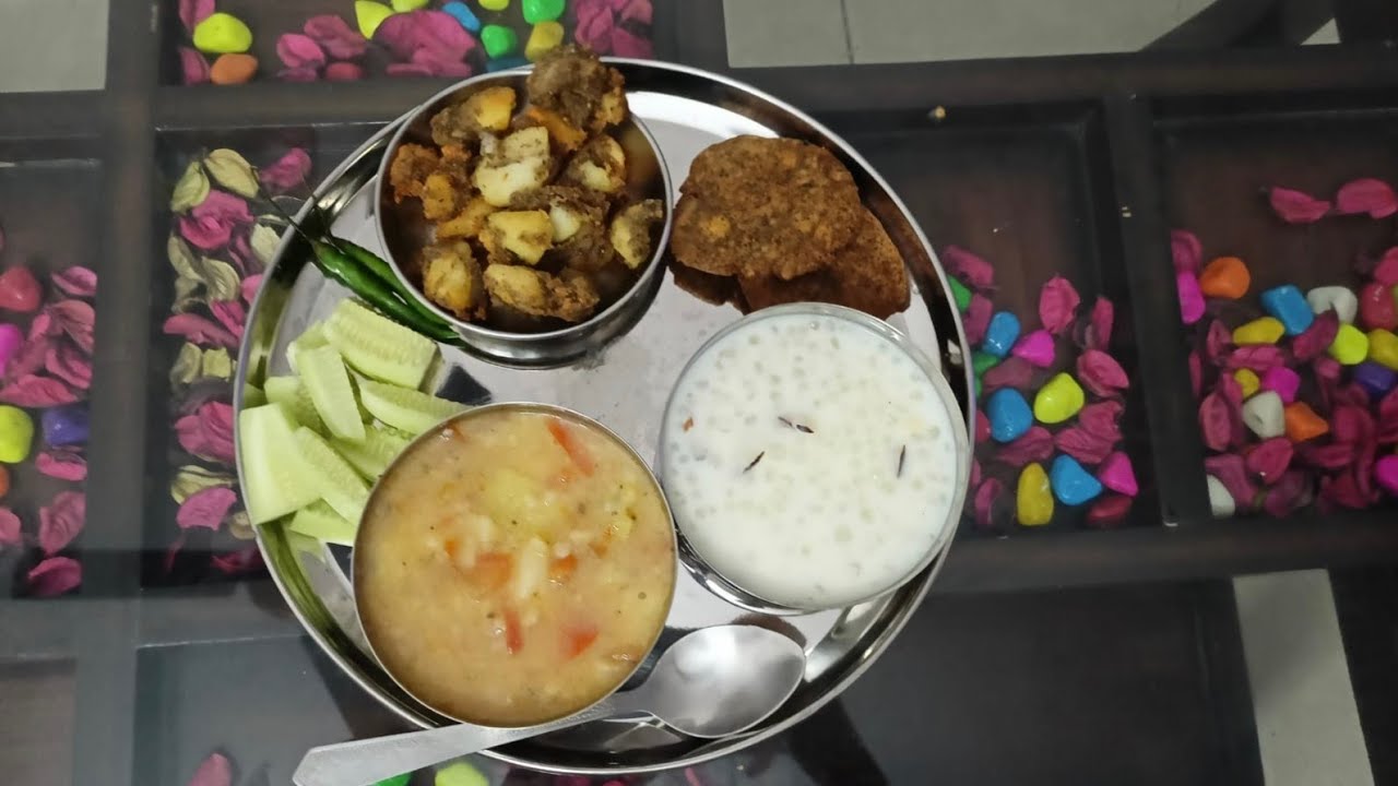 Easy Navratri Fast Thali Recipe || Lalita Rawat|| - YouTube