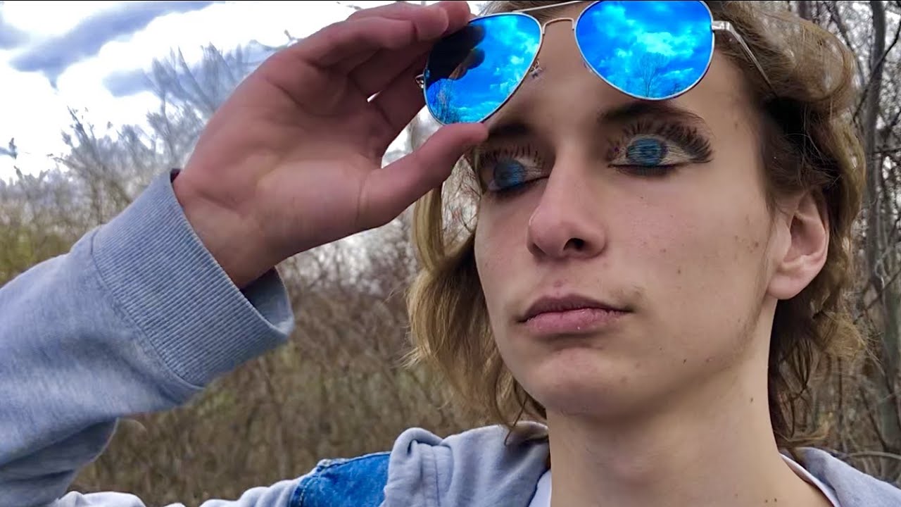 Lucas Barron - Sunglasses (Official Music Video) - YouTube
