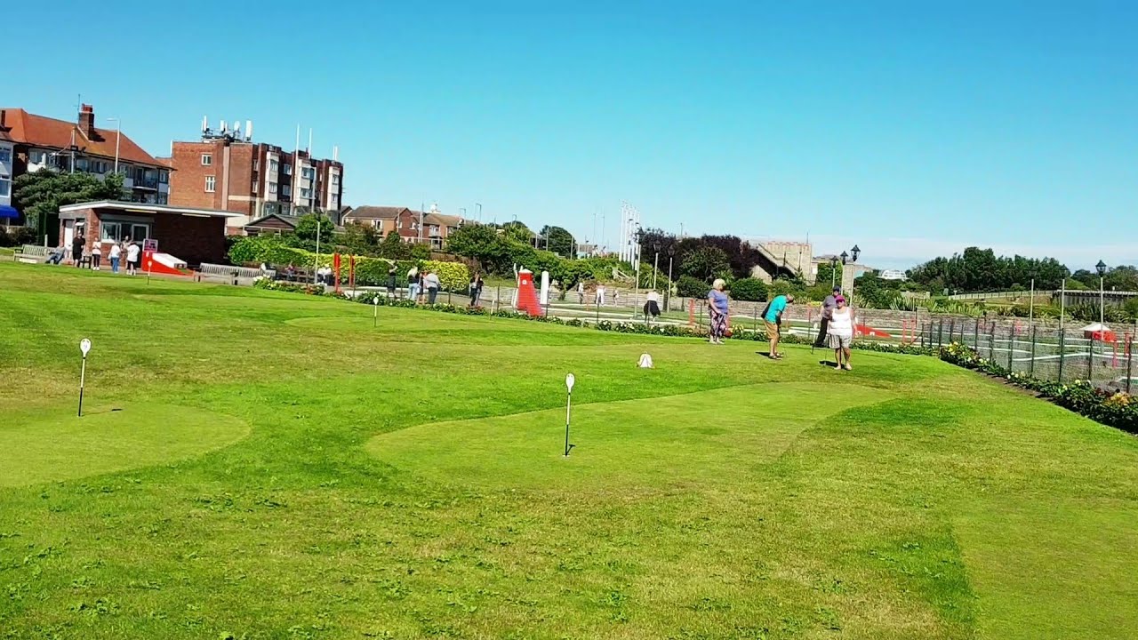 GOLF on a hot day in SKEGNESS from Arnold Palmer Putting Green hole 8 ...
