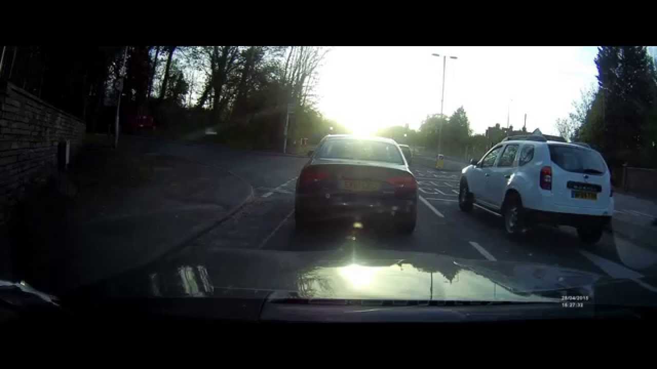 Dash Camera: Audi driver. - YouTube