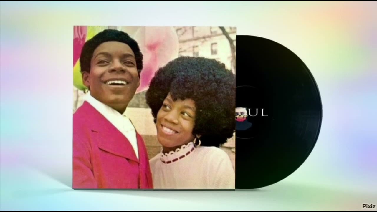 Chee Chee and Peppy - A lovers question - YouTube