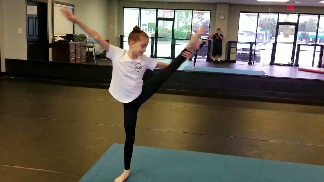 Heel Stretch Cartwheel Tips - YouTube