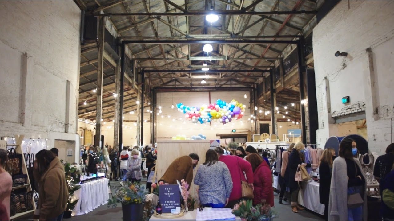 Adelady + Gathered Fashion Weekend Preview - YouTube
