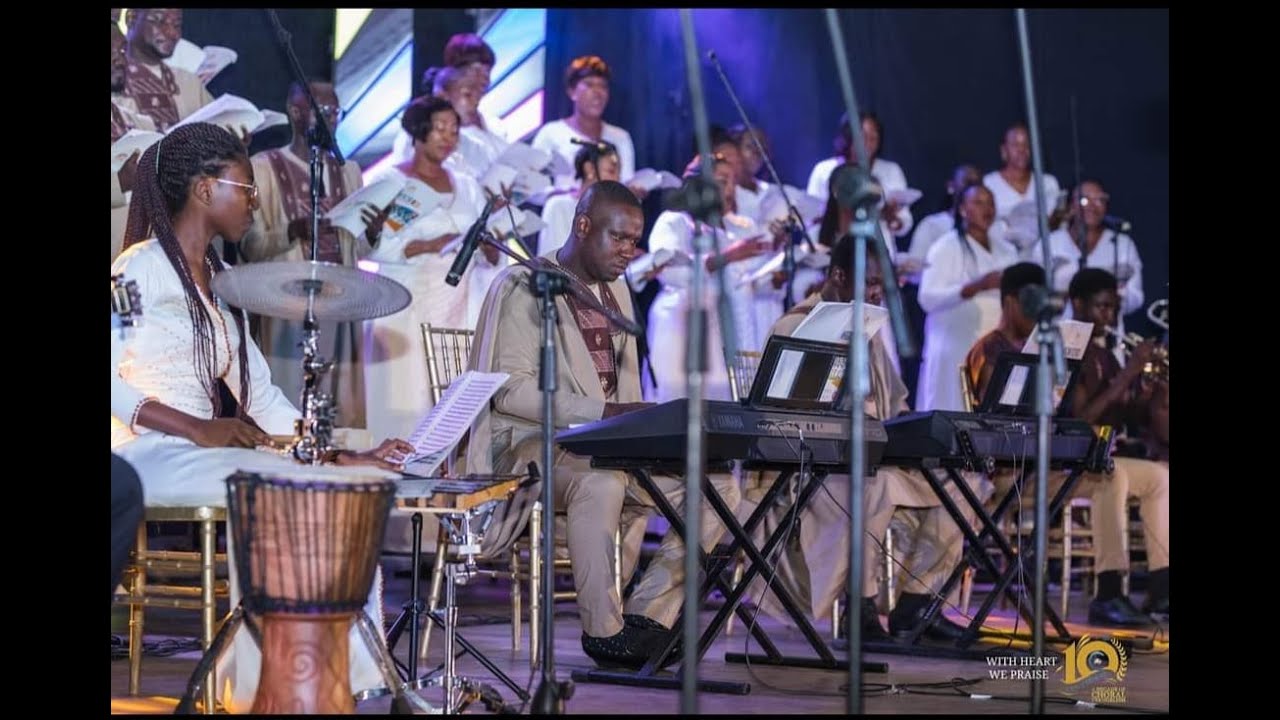 ASEDA NKA ONYAME (THANKS BE TO GOD) BY KUMASI EVANGEL CHOIR - YouTube
