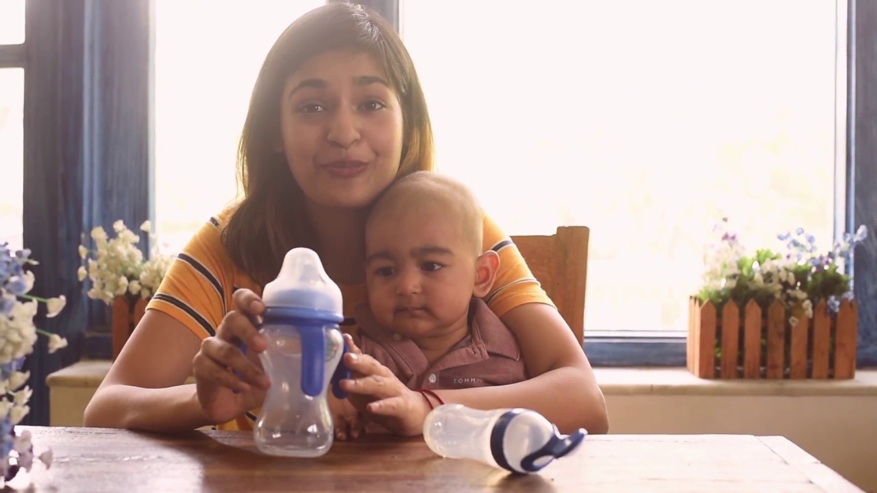BuddsBuddy Silicone Cereal Feeder and Sippy Cups Review - YouTube