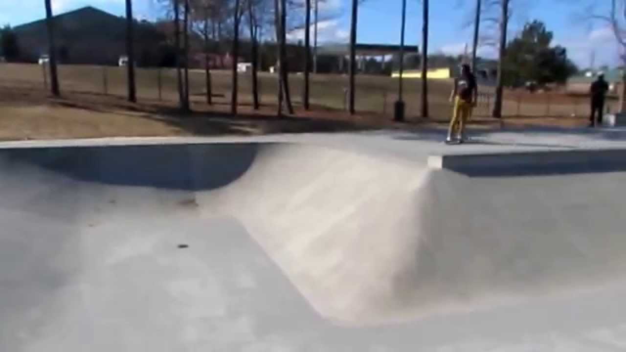Duncan Creek Skatepark - YouTube