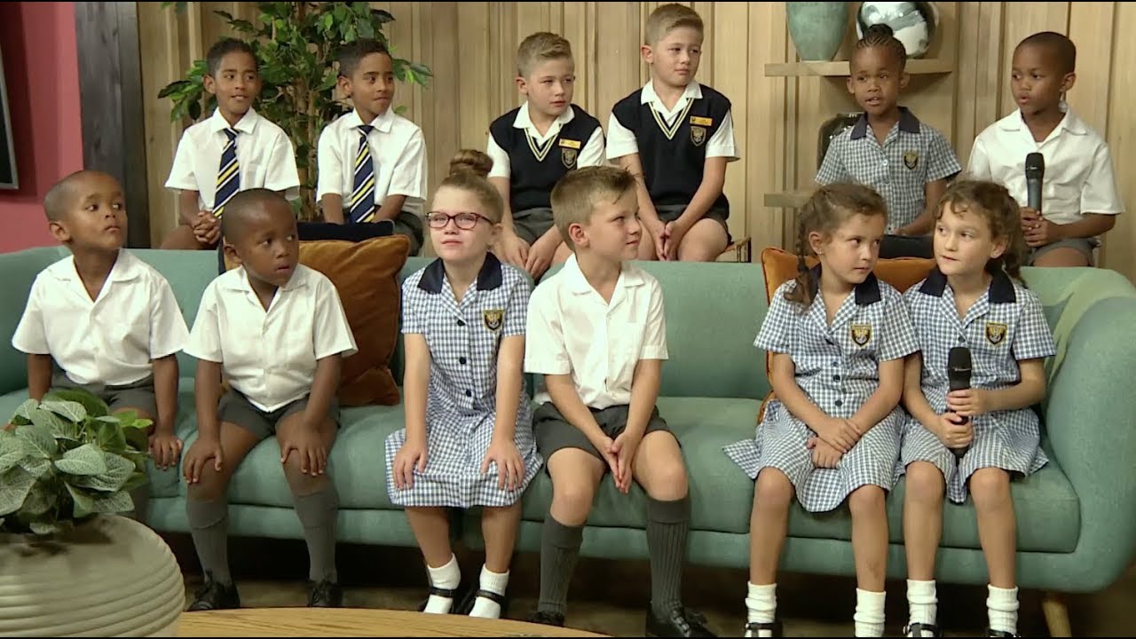 21 Sets of Twins at Sunningdale Primary School | Afternoon Express | 10 ...
