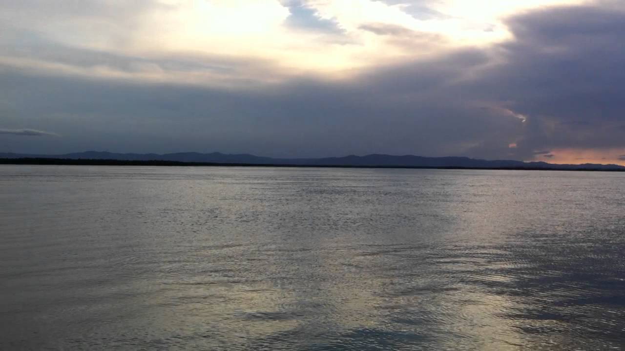 The View from Thompson Point Boat Ramp. - YouTube