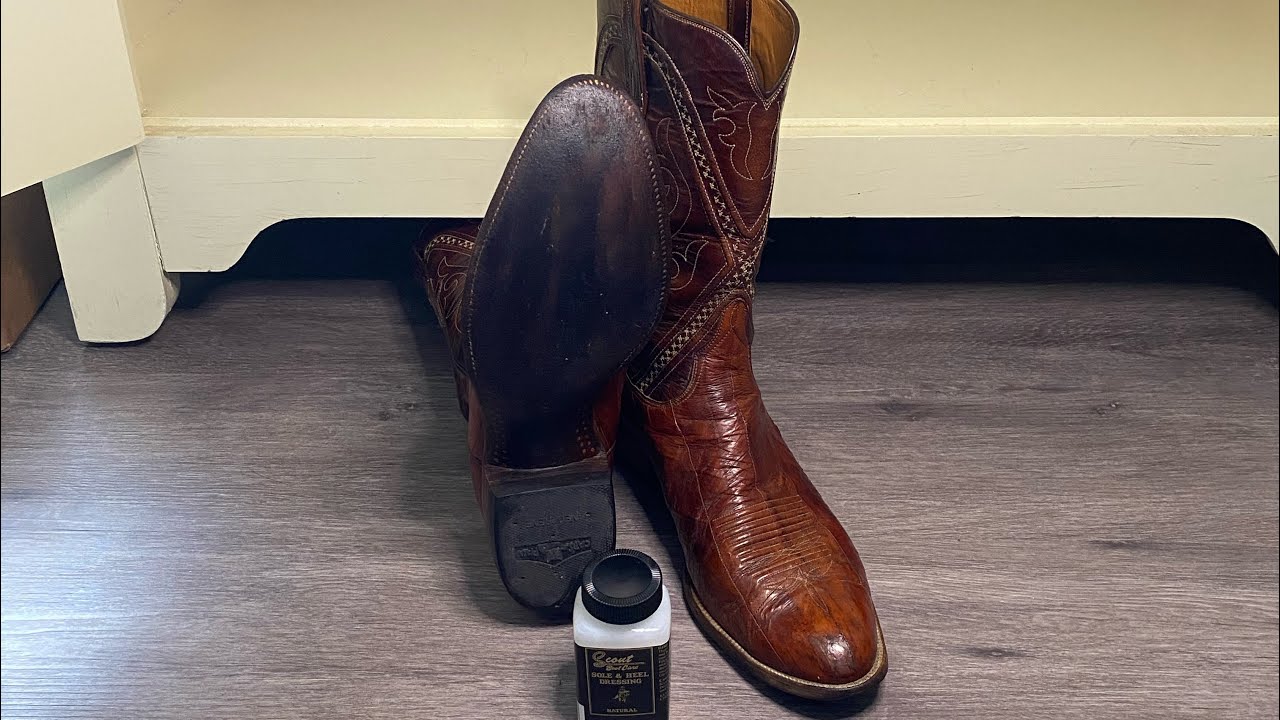 How to use Heel and Sole dressing on cowboy boots - YouTube