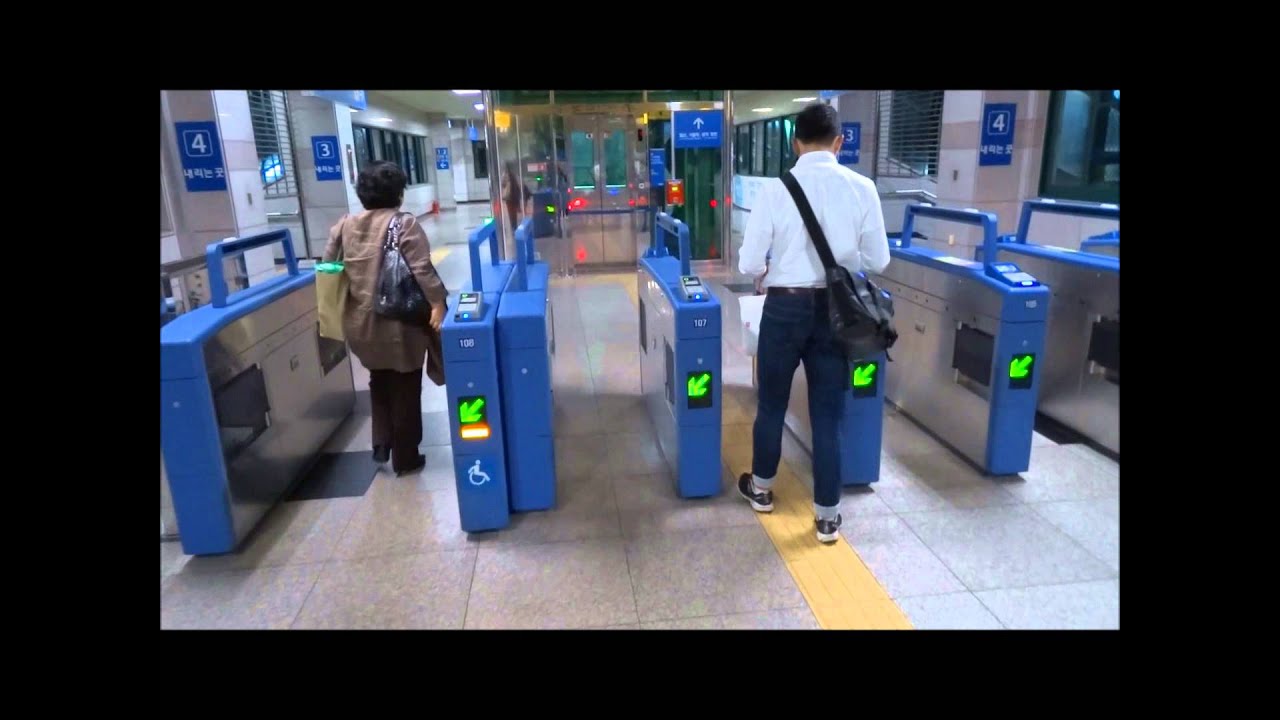 How to pay for subway, train, bus or taxi using go card in South Korea ...