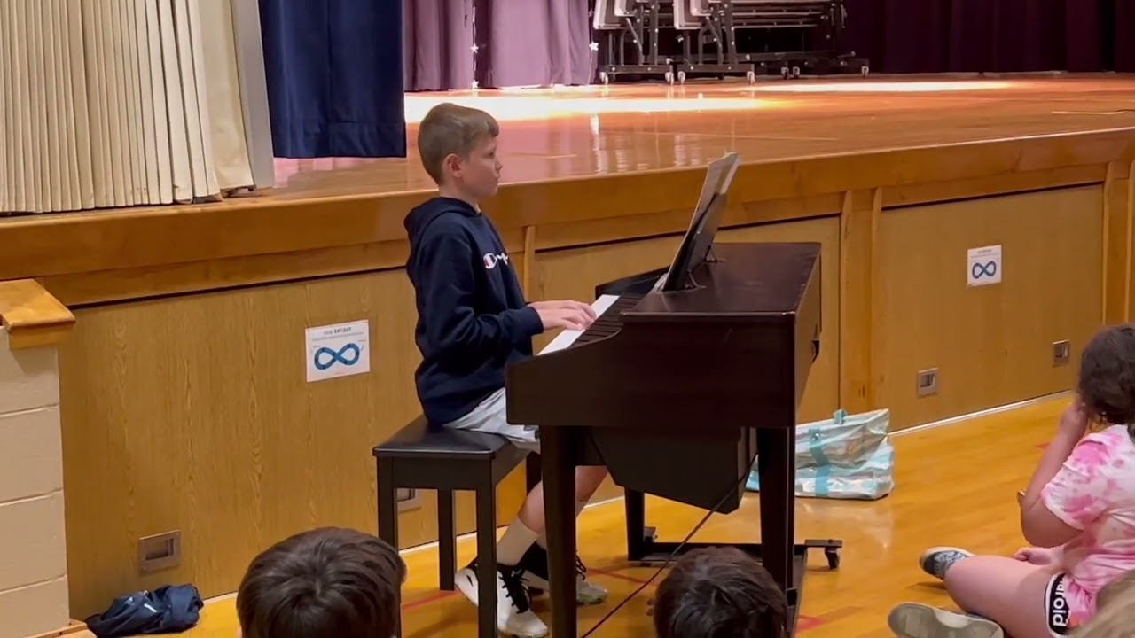 JRW 5th-grade Talent Show! - YouTube