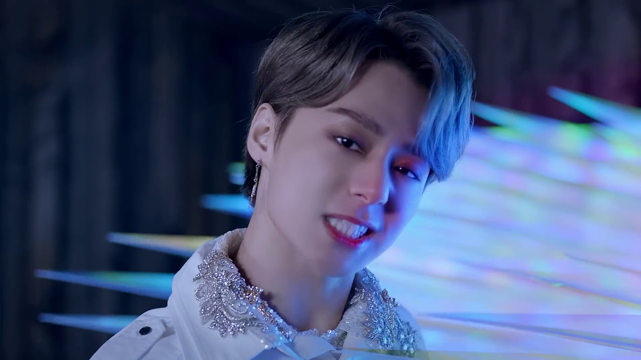 ONEUS - Valkyrie [Greek Subs/MV] - YouTube
