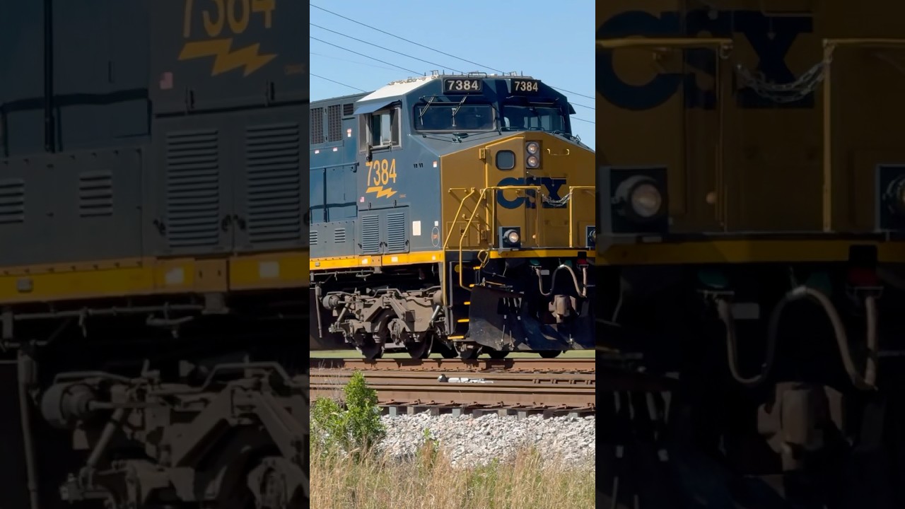 CSX B208 meeting CSX L729 #csxrailroad #railway #csx - YouTube
