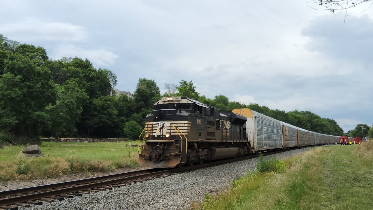 Railfanning the Norfolk Southern Lehigh line in Phillipsburg NJ - YouTube
