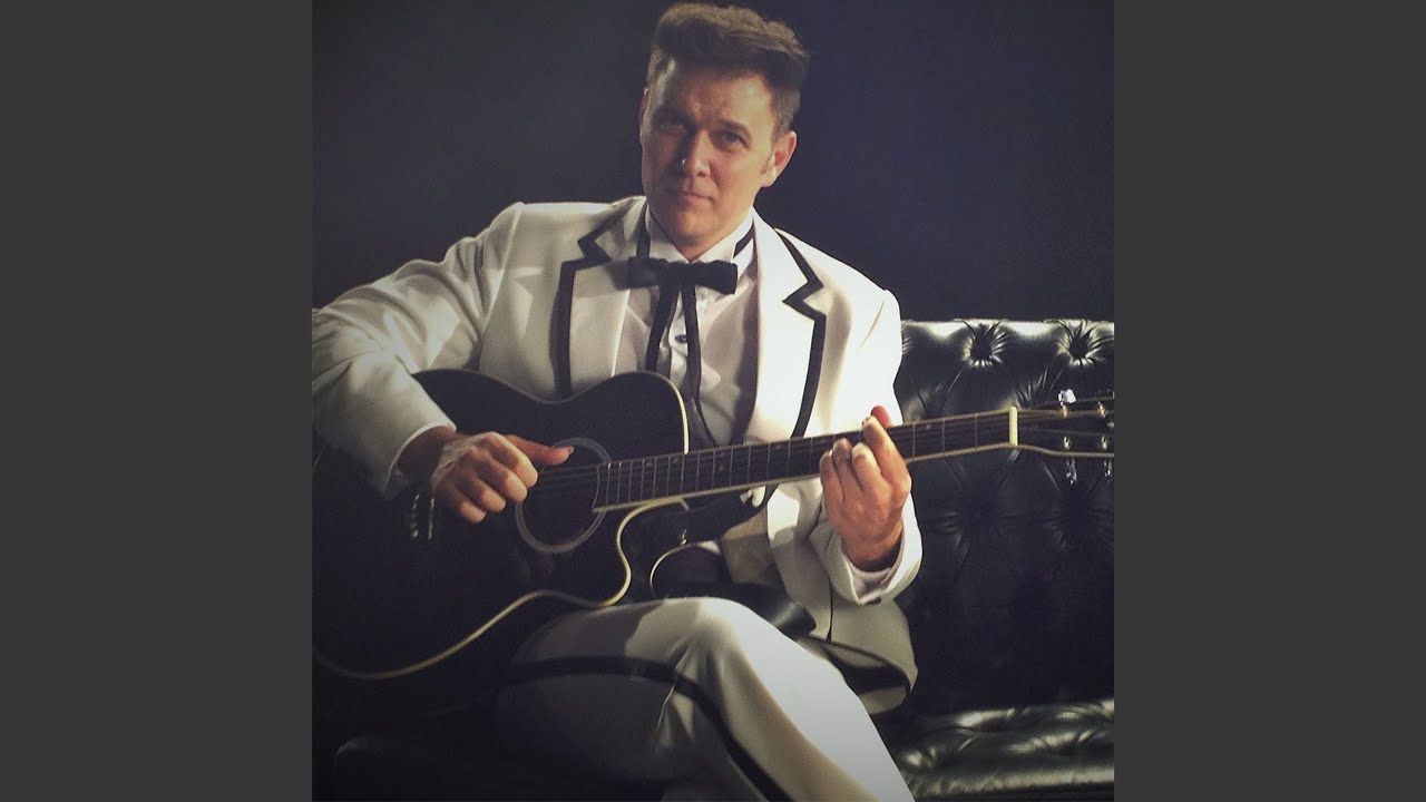 Kiss Me Quick - YouTube