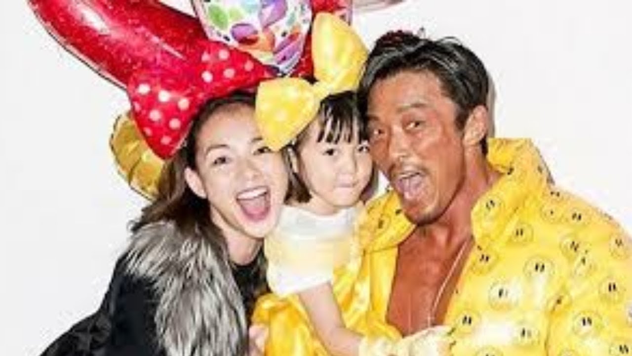 Choo Sarang Debuts As Runway Model In Paris - YouTube