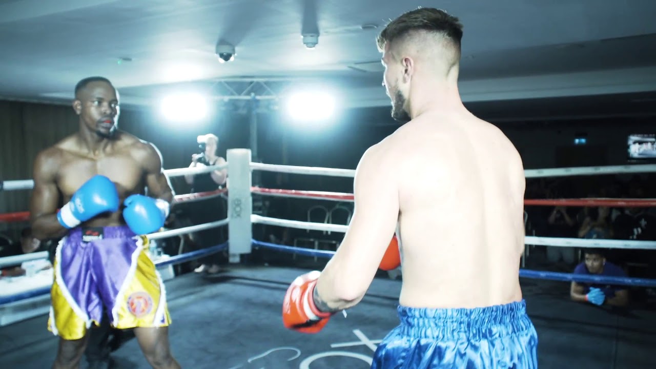 Jordan Brierley VS Nikolay Mandinga - YouTube