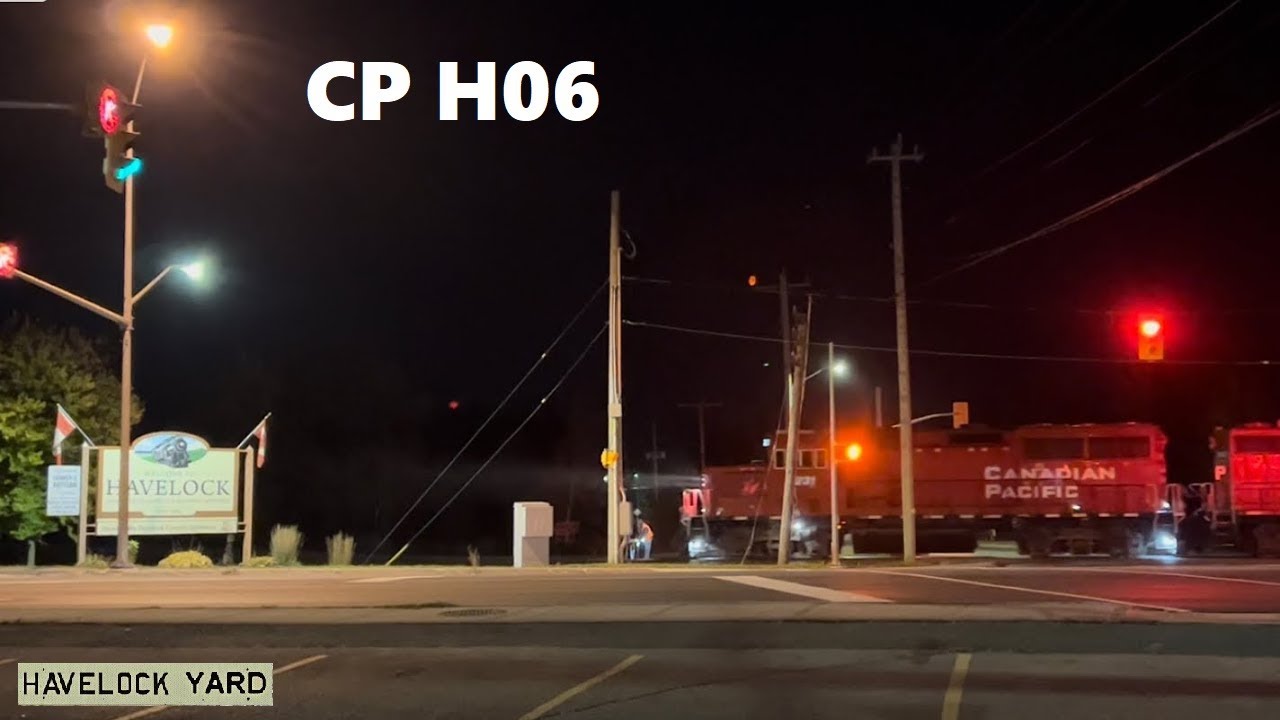 Early KLR train to Nephton - YouTube