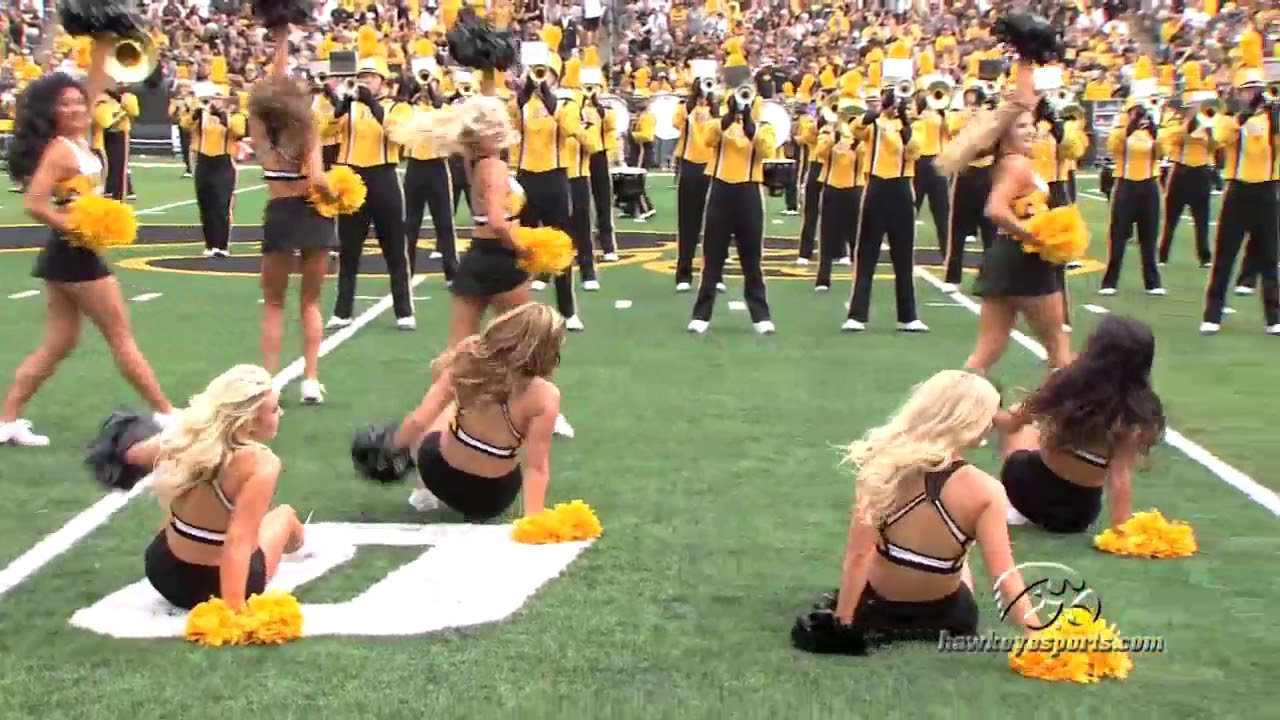 The Iowa Dance Team Halftime Performance 9-2-17 - YouTube