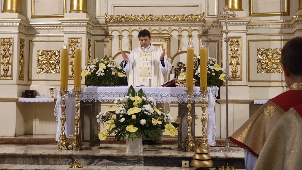 Błogosławieństwo dzieci i wianków z kwiatów i ziół - ks.Piotr Cebula ...