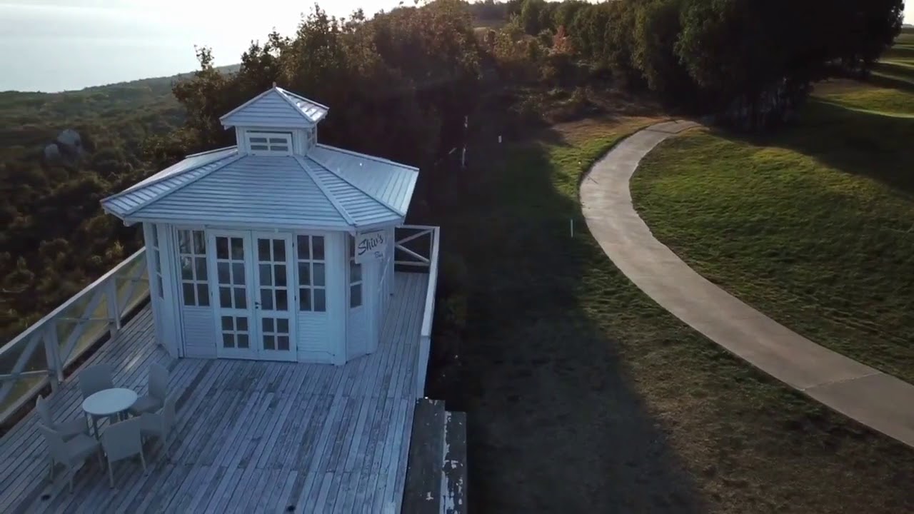 Bulgarien - Shiv’s Bar at Lighthouse Golf - YouTube