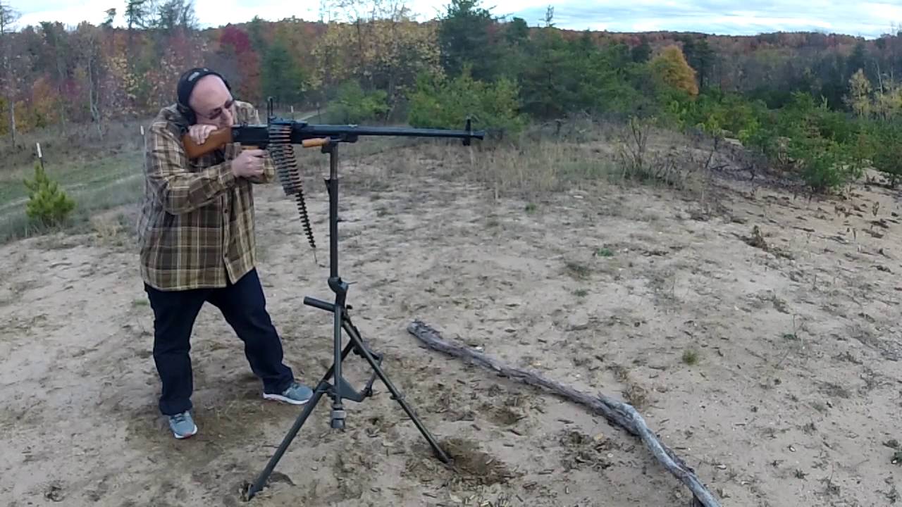 UK vz. 59 Belt Fed Machine Gun on Tripod - 7.62x54r - YouTube