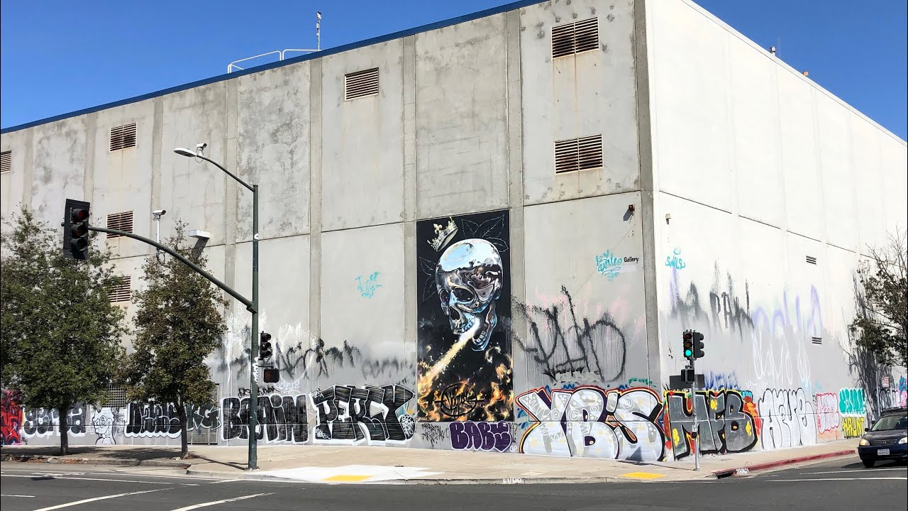 Oakland Graffiti | The Town - YouTube