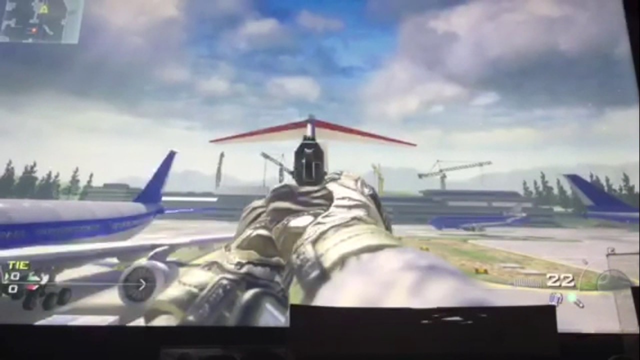 [MW2 Tutorial] How to get on Top of the Plane in Terminal!!! - YouTube
