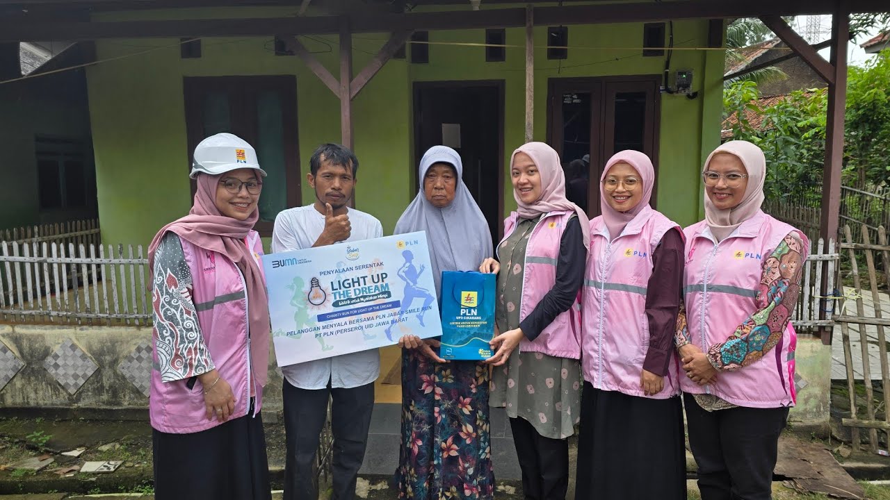 Jelang Ramadhan, Srikandi PLN Cikarang Light Up The Dream Jabar Smile ...