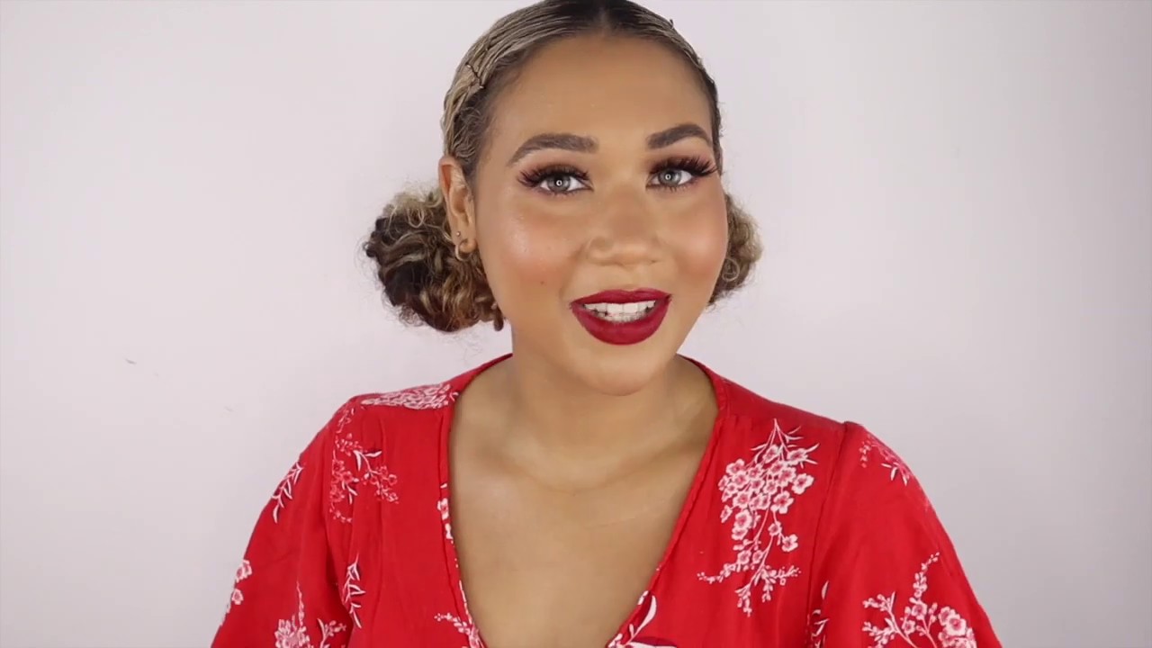 Foschini skincare and foundation with Nuzhah Jacobs - YouTube