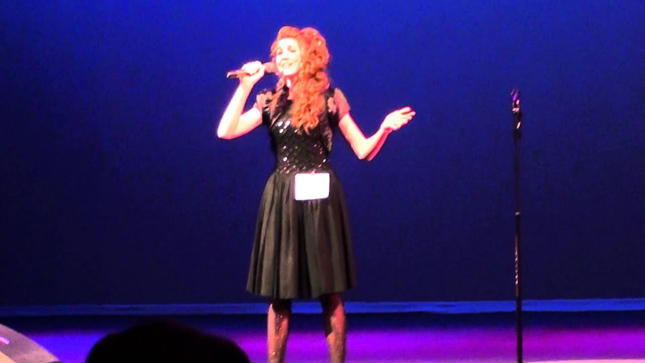 Anna Richey Gibbons singing "Gravity" - YouTube