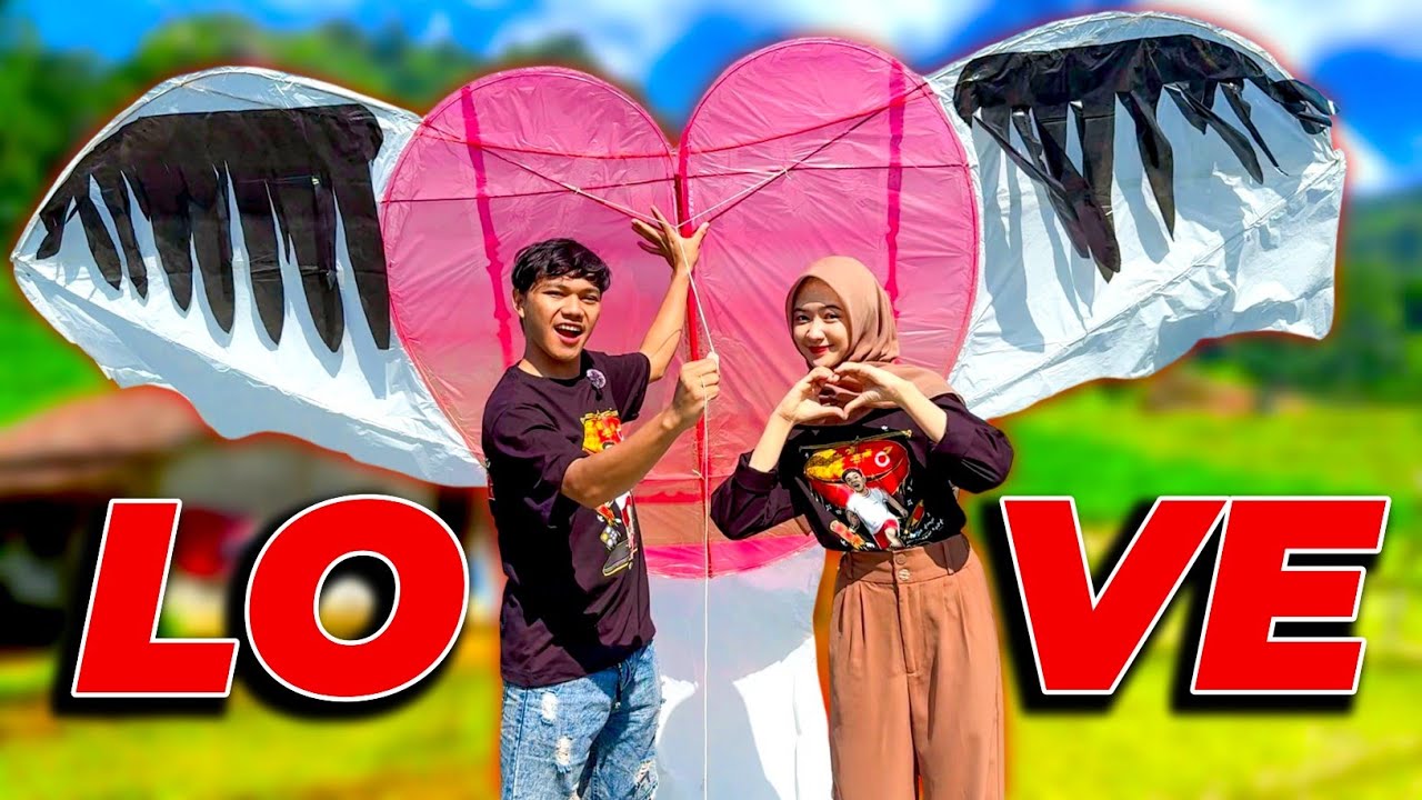 TERBANGKAN LAYANGAN LOVE 3 METER BARENG MBAK PUTRI !!! - YouTube