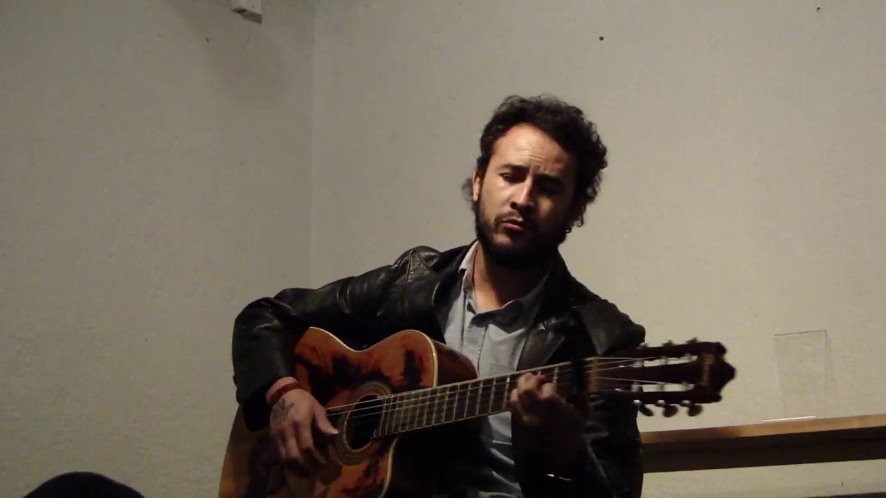 Angelo Escobar - La eternidad está cansada de esperarme - YouTube