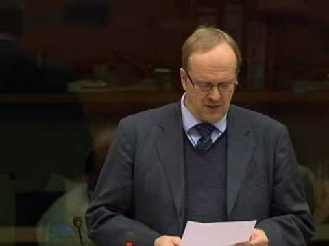 Samuli Pohjamo on climate change and energy package - YouTube